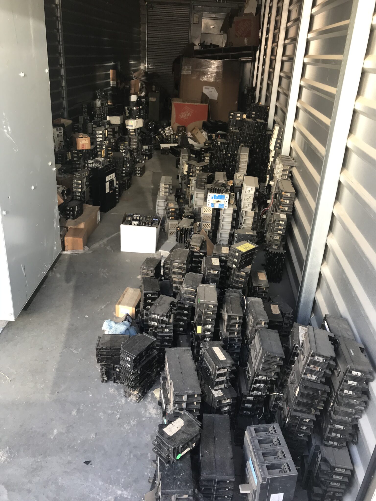 Sell Circuit Breakers Archives - Surplus Valve Buyer